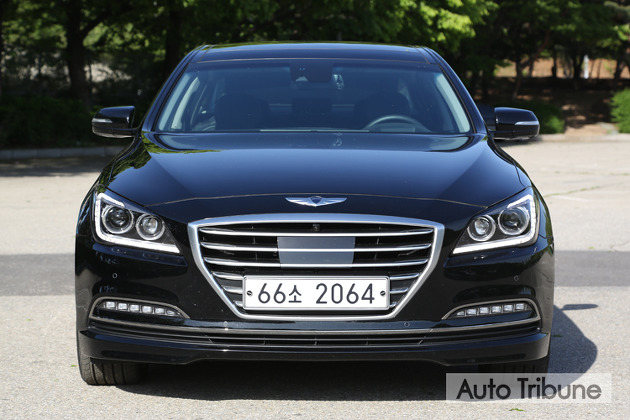 [단독비교] 제네시스 G80 vs DH의 차이점, 대놓고 비교해보니