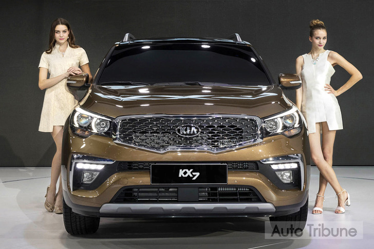 기아차의 새로운 기함급 SUV KX7, 모하비 대체하나?