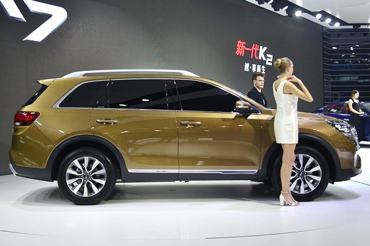 기아차의 새로운 기함급 SUV KX7, 모하비 대체하나?