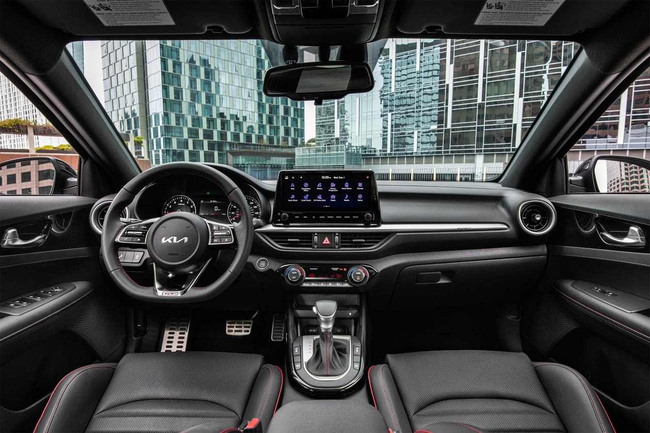 "아반떼 보다 좋은 가성비"... 기아 K3 2023 출시