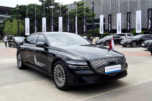 제네시스, G80 리무진 44대 제작... "국내에도 판매할까?"