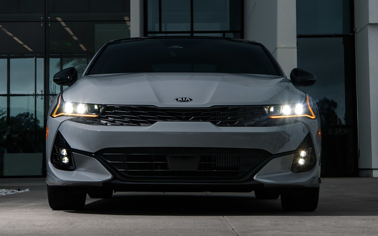 "중고차 사지 마세요"... 기아 K5, 370만 원 할인으로 2천만 원이면 구입 가능!