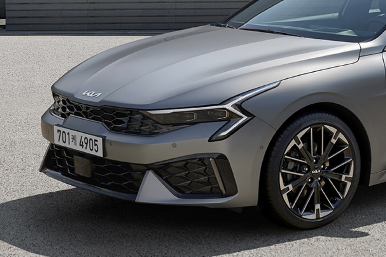 "가심비 잡았다"... 기아 신형 K5 공개, 가격은 2784만 원부터