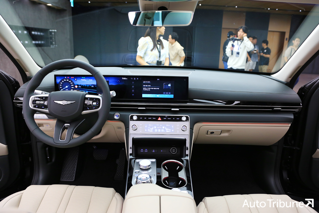 "와 미친, 벤테이가 잡겠는데?".. 제네시스 GV80 실물 포착, 실물 포스에 '경악'