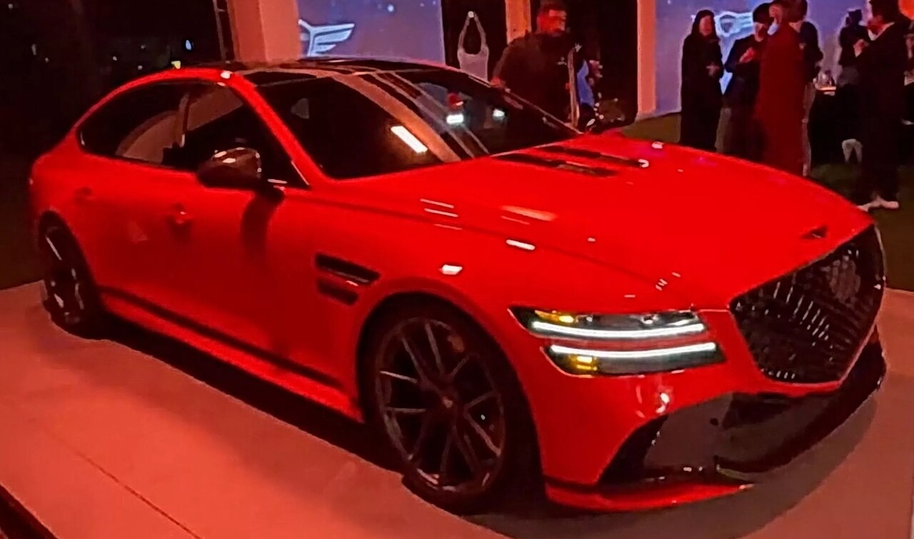 "슈퍼리치를 위한 제네시스"... G80 퍼포먼스 공개, 두바이 왕족들도 대기표 끊어