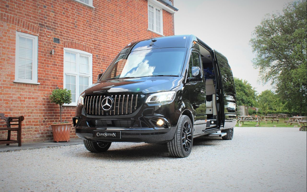 "톱스타들의 드림카"... S클래스를 넘어선 VIP클래스, 가격은 3억 원대부터