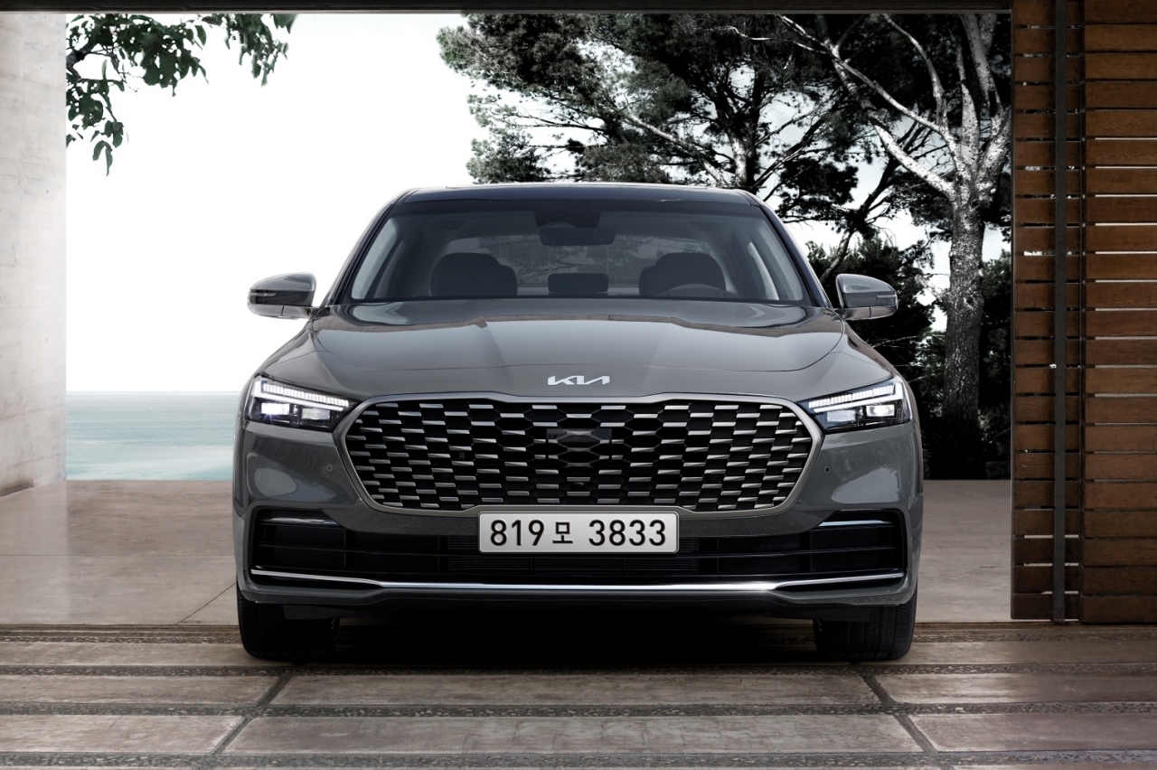 "가격은 G80, 크기는 G90"... 기아 2024 K9, 가성비와 프리미엄을 동시에?