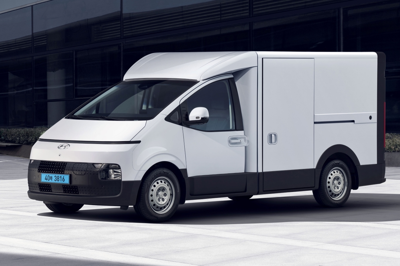 “전기 포터보다 훨씬 멀리 가죠”… 실용성 끝판왕 현대 ST1, 가성비는 과연?