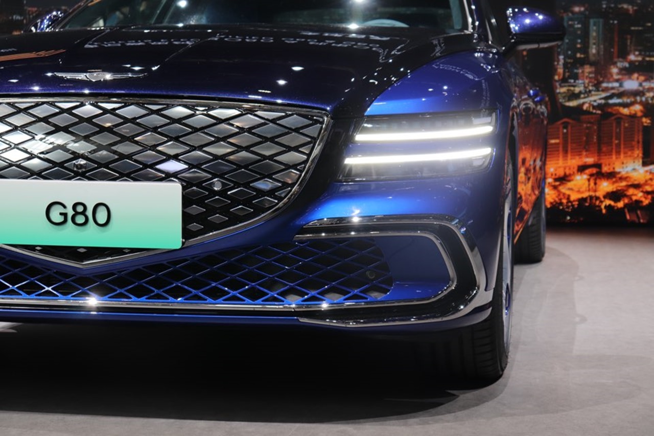 "G90 살바에 차라리"... 제네시스 G80 리무진, 새로운 럭셔리 전기차 등장