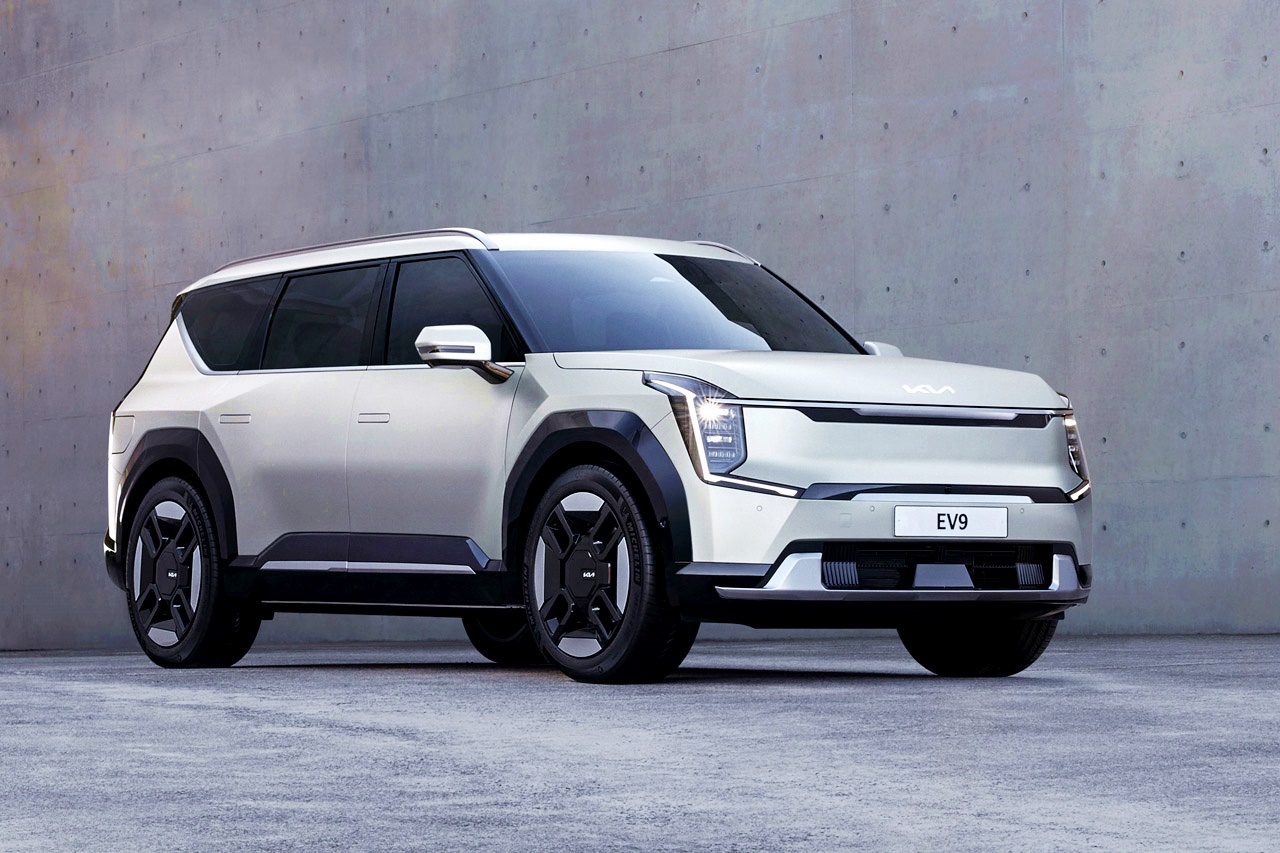 "EV3 이어 EV9"... MVP 김도영, 차만 두 대 받았다