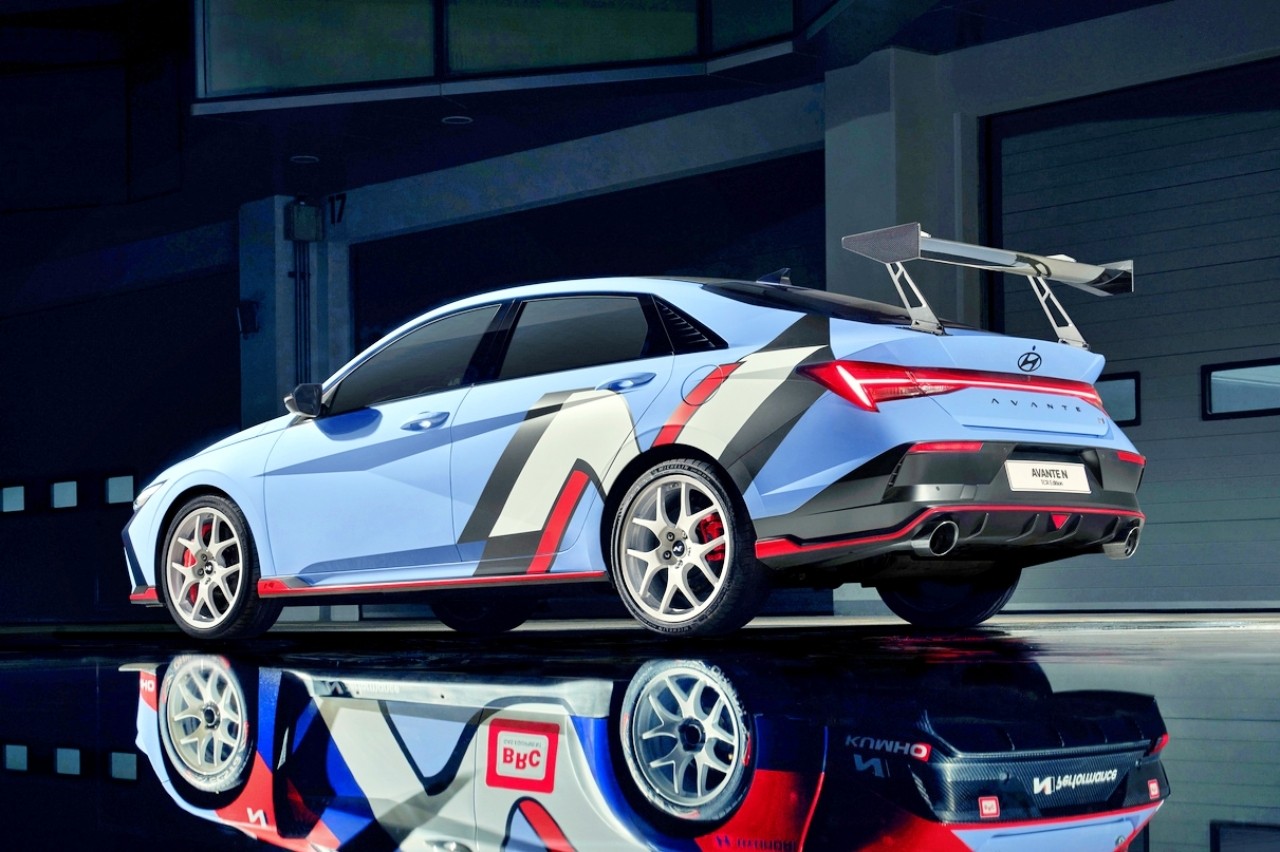 아반떼 N TCR 에디션, 액세서리로 출시?