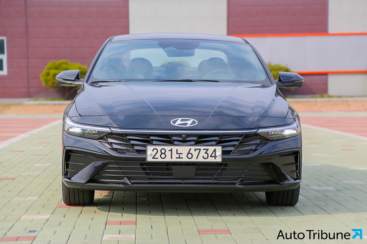 "마지막 세대"... 아반떼, 풀체인지 모델 내년 공개