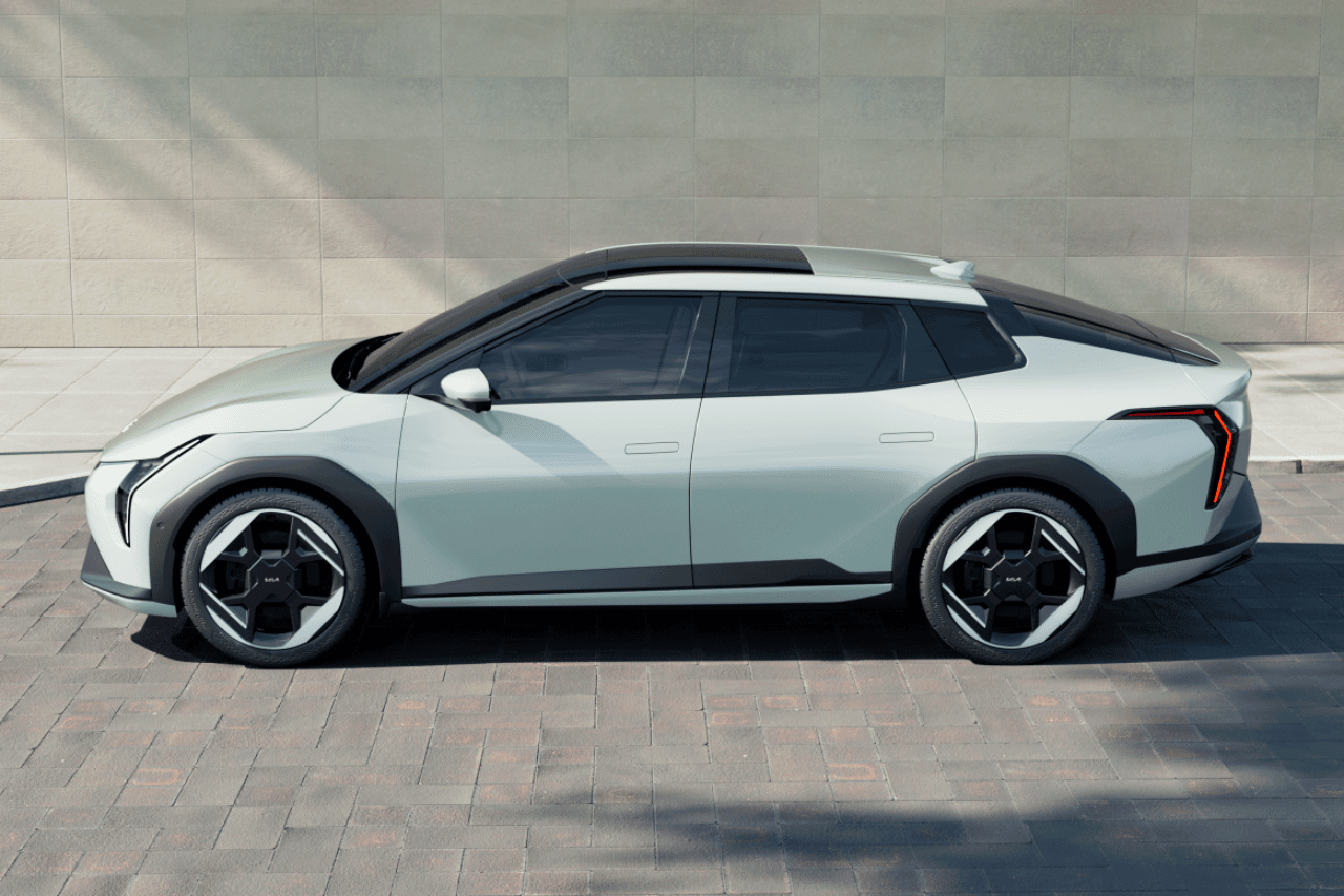 "작년에 車 안 사길 잘했어"... EV4, 주목할 만한 특징은?