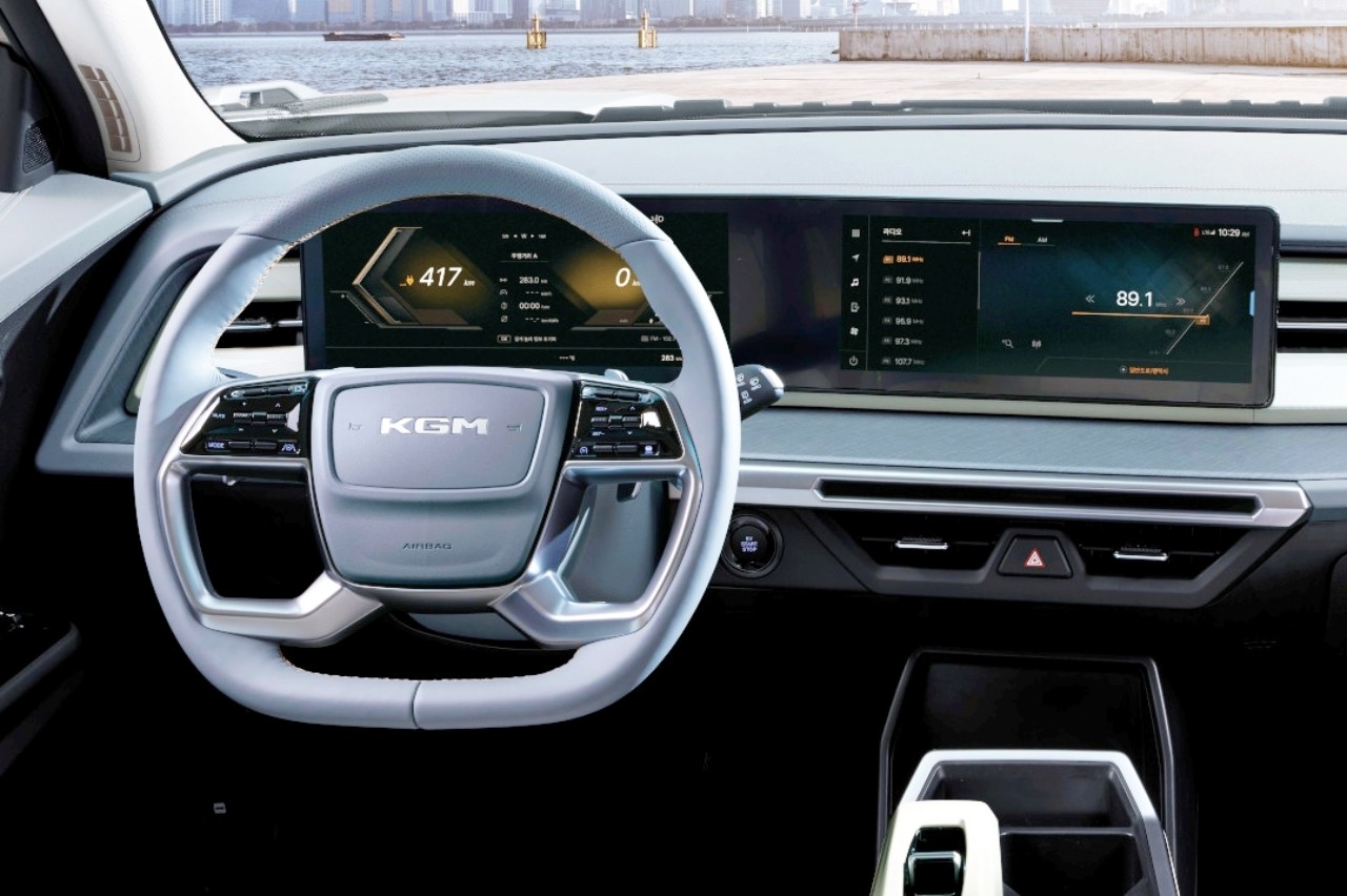 "먼저 샀더니 결국 호구"... 토레스 EVX 알파, 500km 주행 가능?!