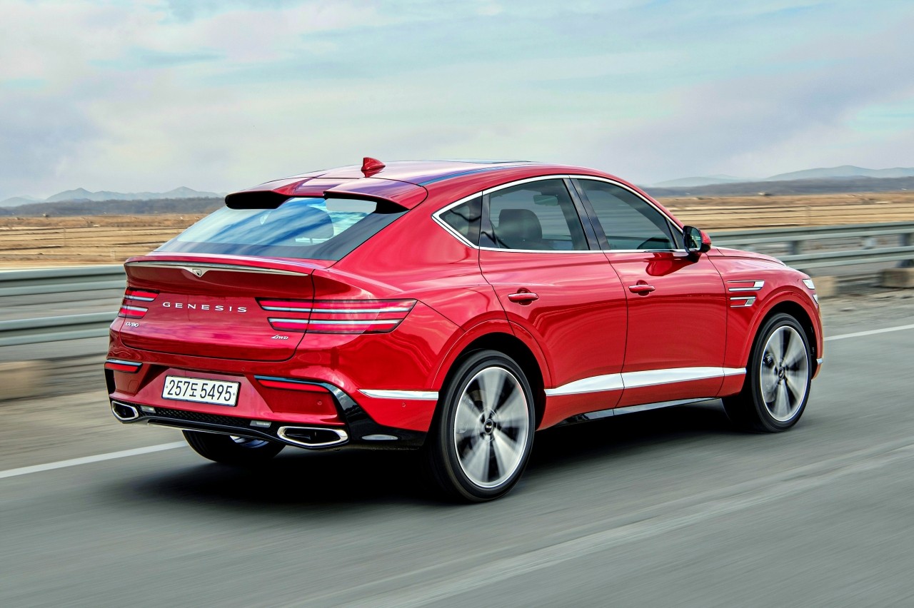 "진짜 제네실수"... 1억 넘는 GV80 쿠페, BMW X6보다 좋다고?