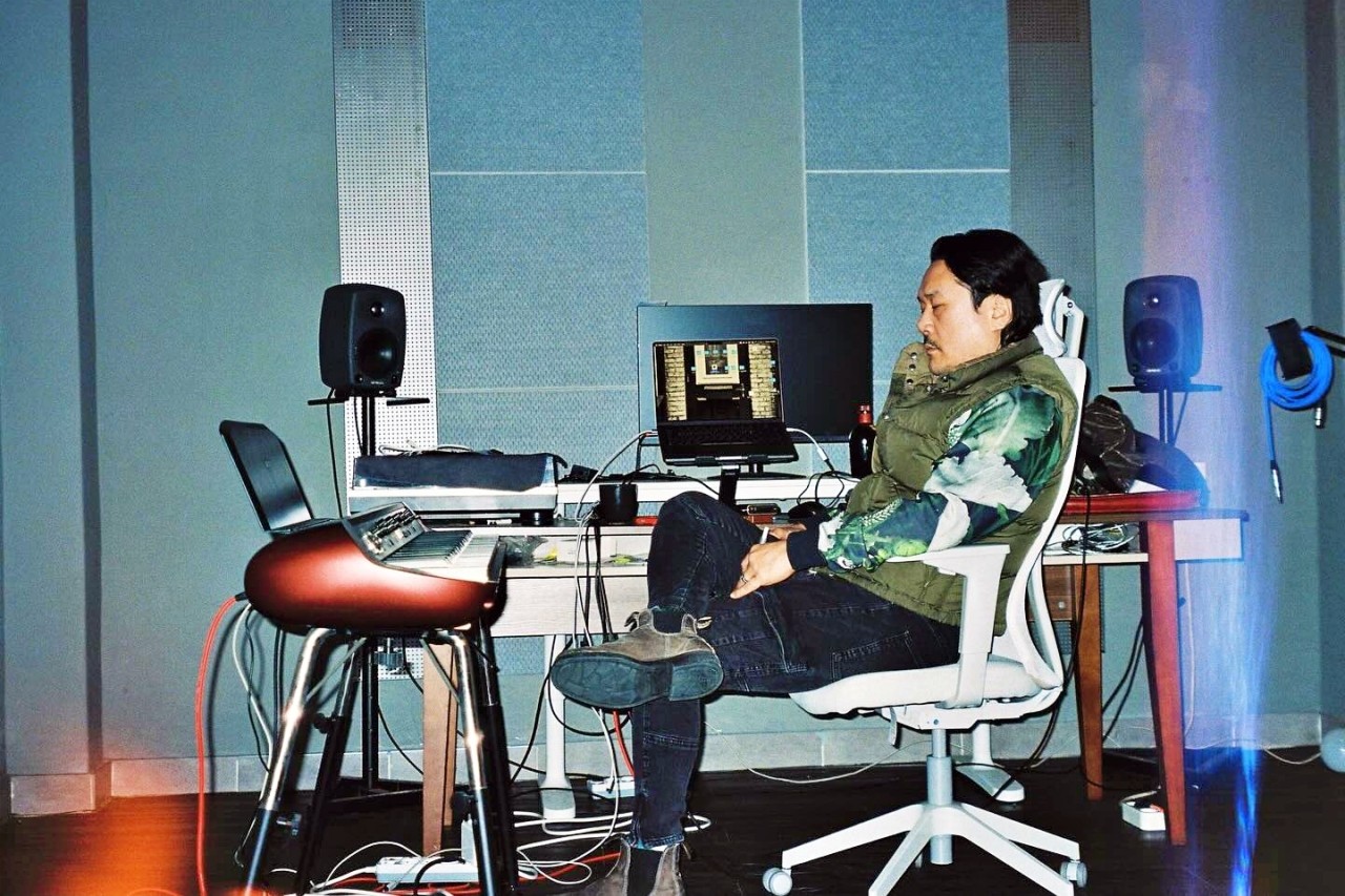 "캐나다 사는 잔챙이"... JK김동욱, 대통령 저격 발언에 결국 '피소'